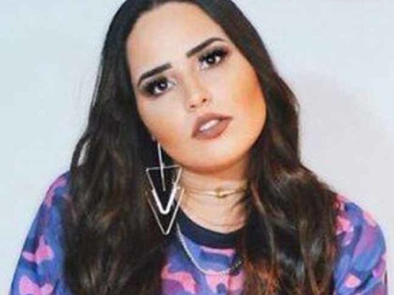 Perlla dispara sobre evangélicos após deixar carreira gospel:'Essa ...