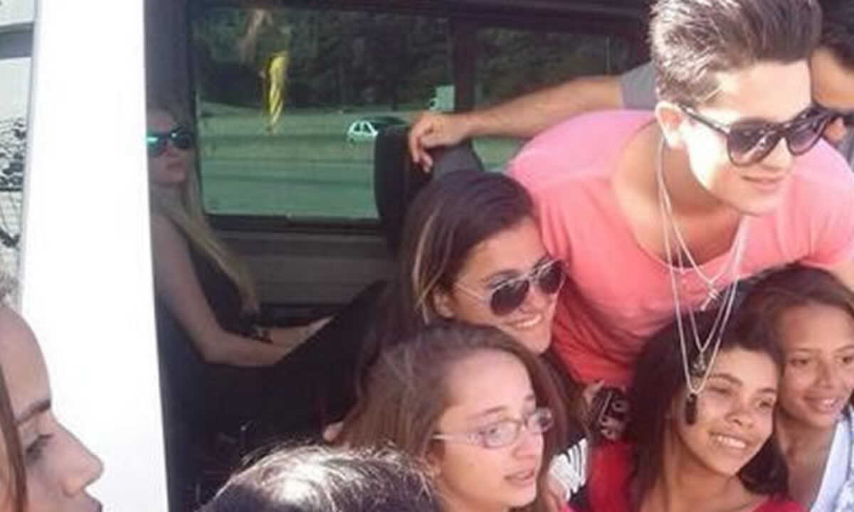 Após negar namoro, Barbara Evans e Luan Santana assumem romance - Fátima News