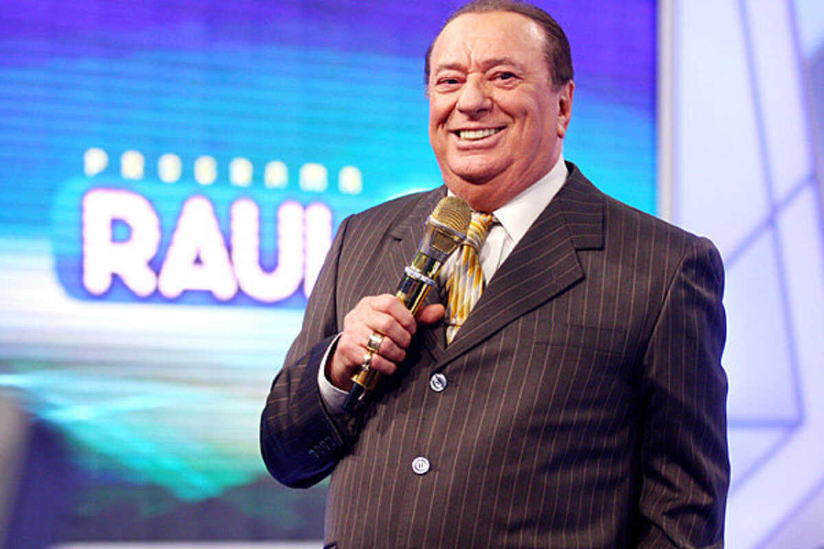 Depois de levar ‘cano’ de Belo pela segunda vez, Raul Gil chora nos ...