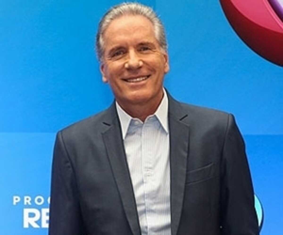 Record confirma Roberto Justus como novo apresentador de A Fazenda ...