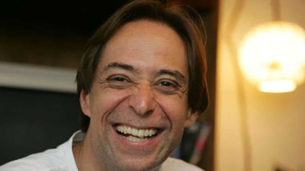 "TV constrói um país que não é verdadeiro", diz Pedro Cardoso sobre a ...