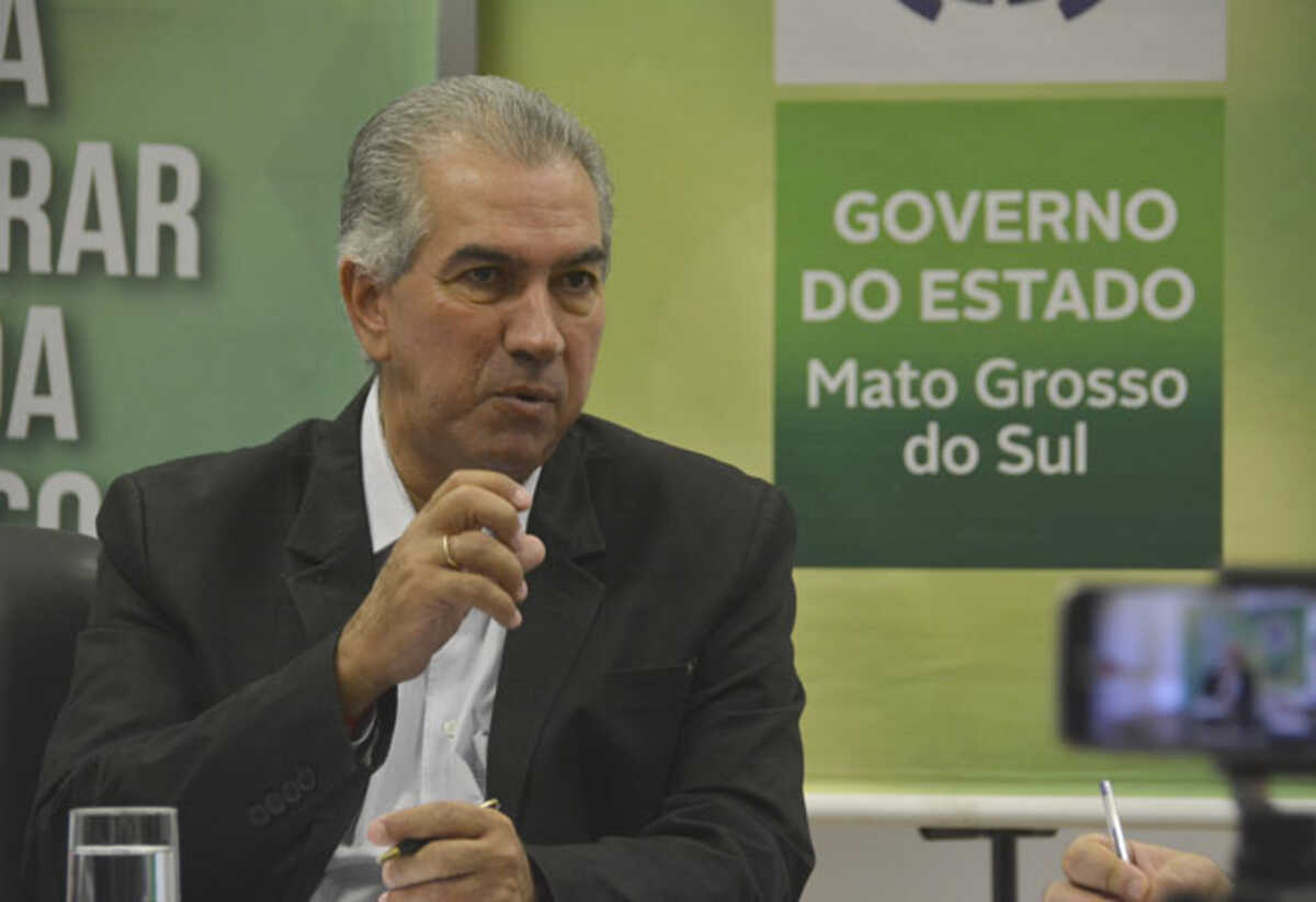 Azambuja diz que reeleição não deu certo no Brasil e definirá ...