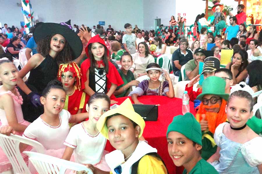 Confira as FOTOS da II Noite Cultural de Contos Literários no Vila ...